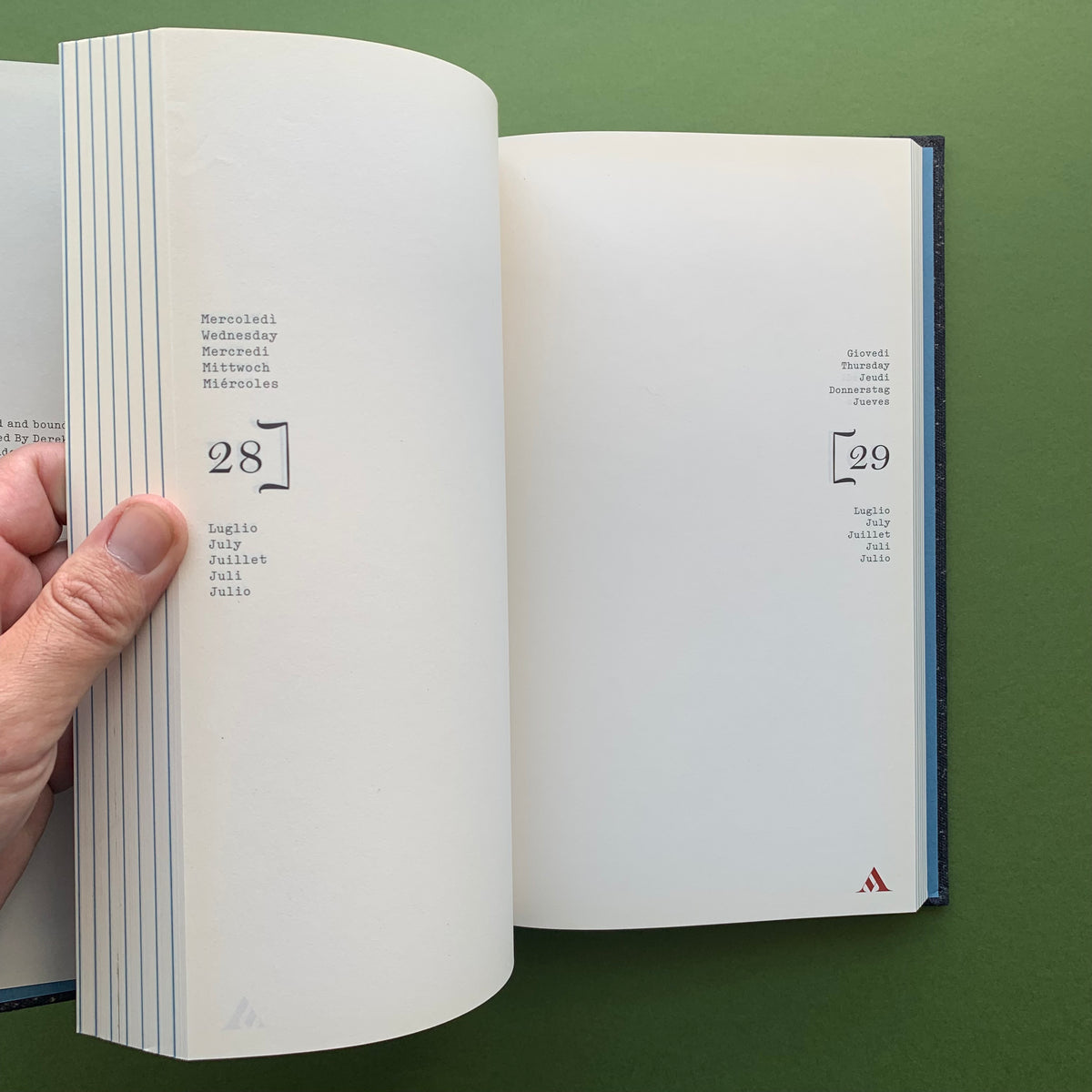 Mondadori Diary 2004 (Derek Birdsall) – The Print Arkive